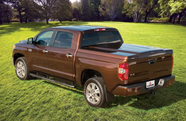 LEER 700 Deluxe Fiberglass Tonneau Cover - Truck'n America: Top Seller ...